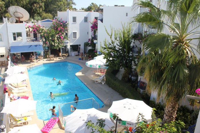 SERHAN HOTEL - Escape Travel Agency